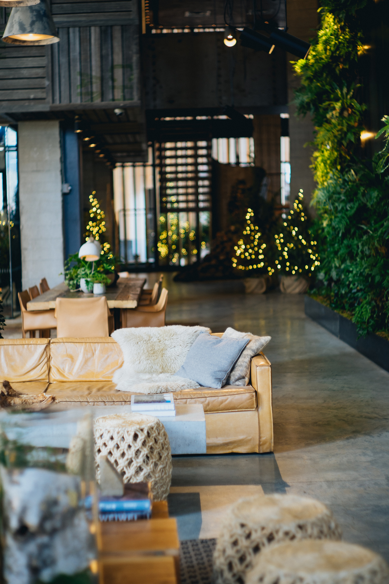 The Elegance of Traditional Design: A Timeless Approach - Tropical ...